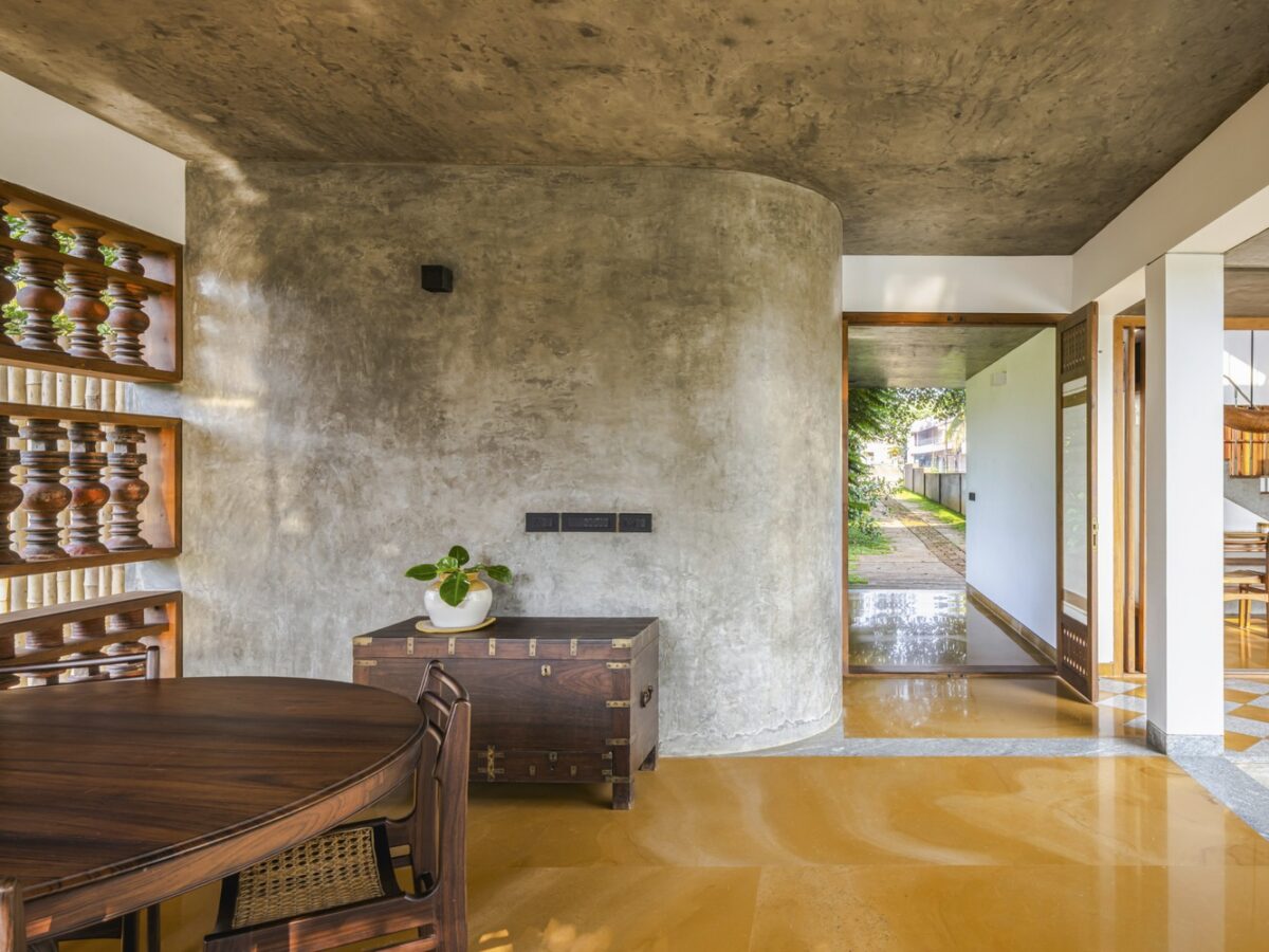 This Paddy House Is A Residence For A Couple With Friends And Family ...