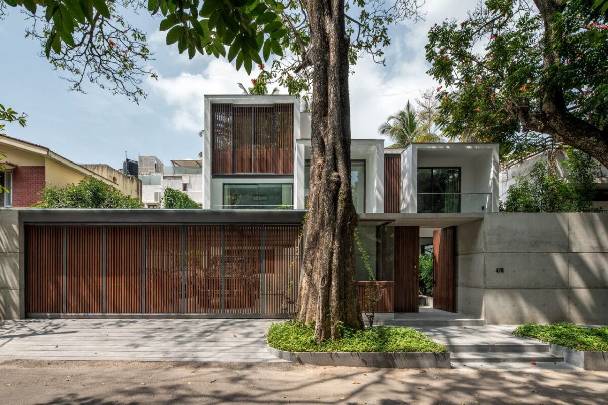 This Renovation Project Revolves Around A 20-Year-Old Residence ...