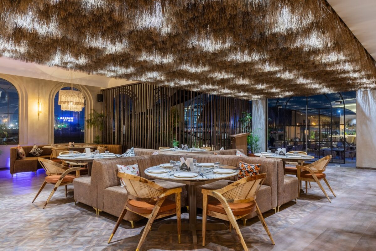 A Rustic Restaurant Brings The Tranquility Of Beachside | Imagine ...