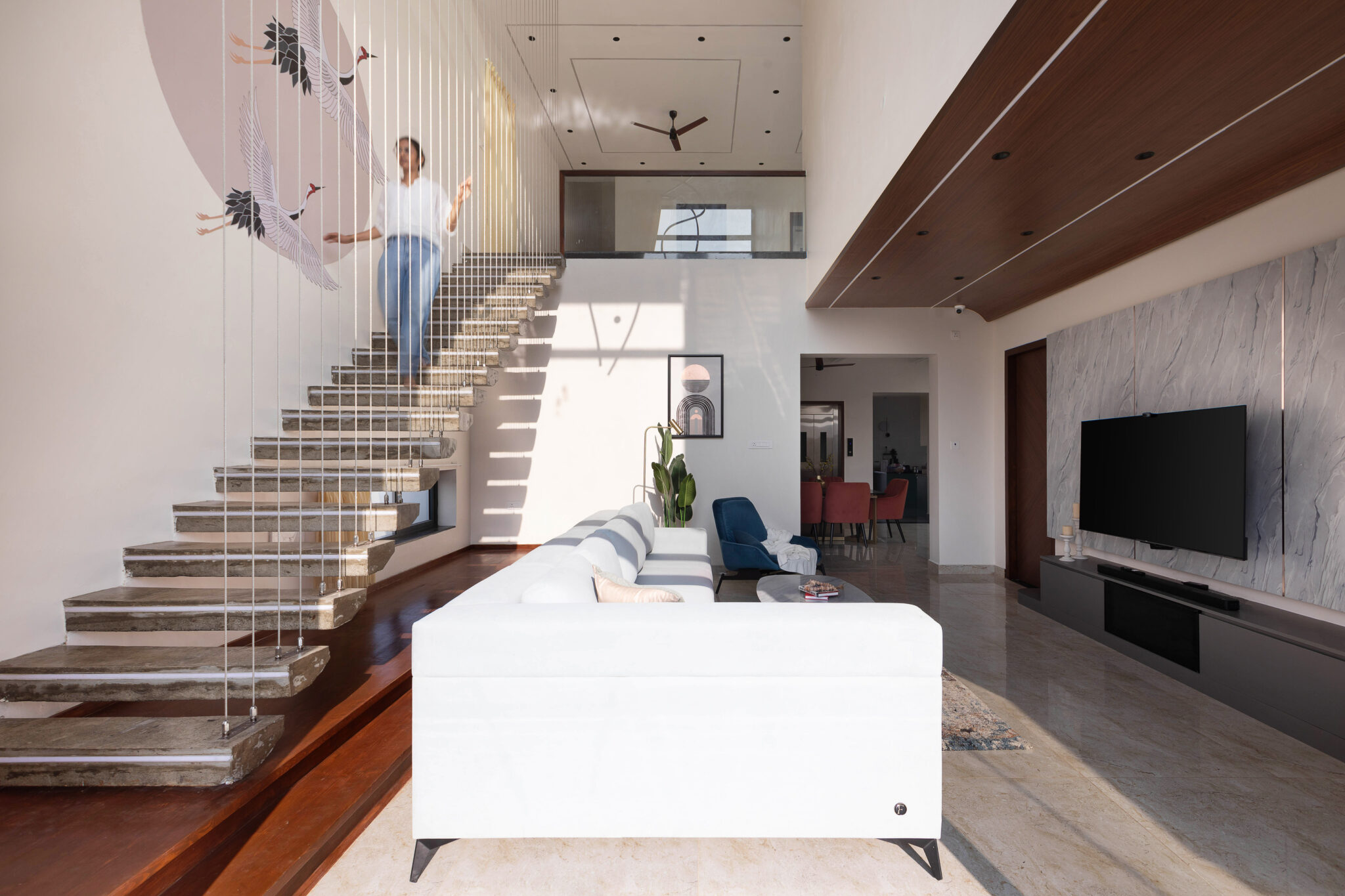 This Three Story Home Design Is A Celebration Of Nature’s Beauty ...