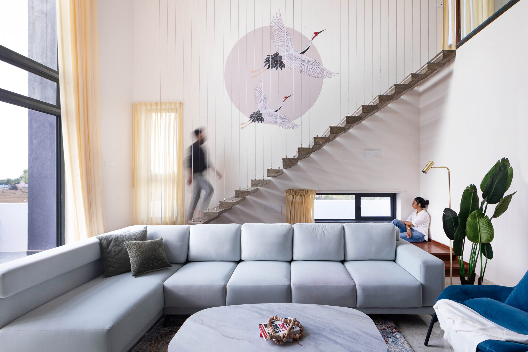 This Three Story Home Design Is A Celebration Of Nature’s Beauty ...