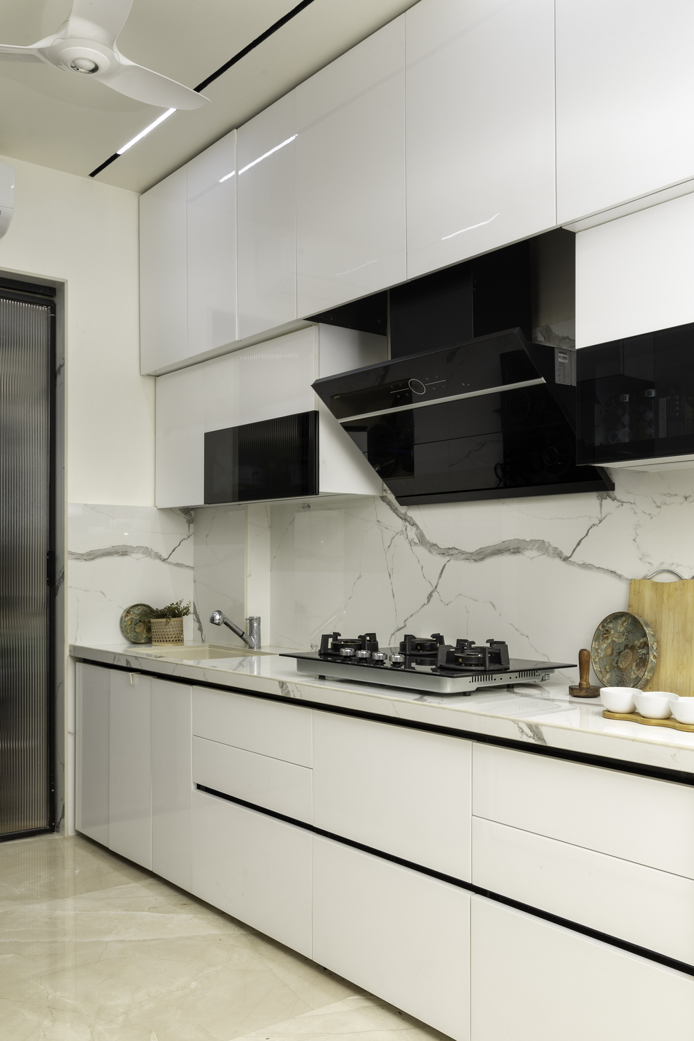 This 1500 sq ft House Design Is A Choreographed Journey | PiNiK_The ...