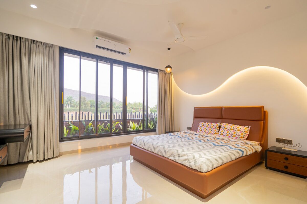 This 4500 sq ft Home Stands as a Testament to Modern Design Principles ...