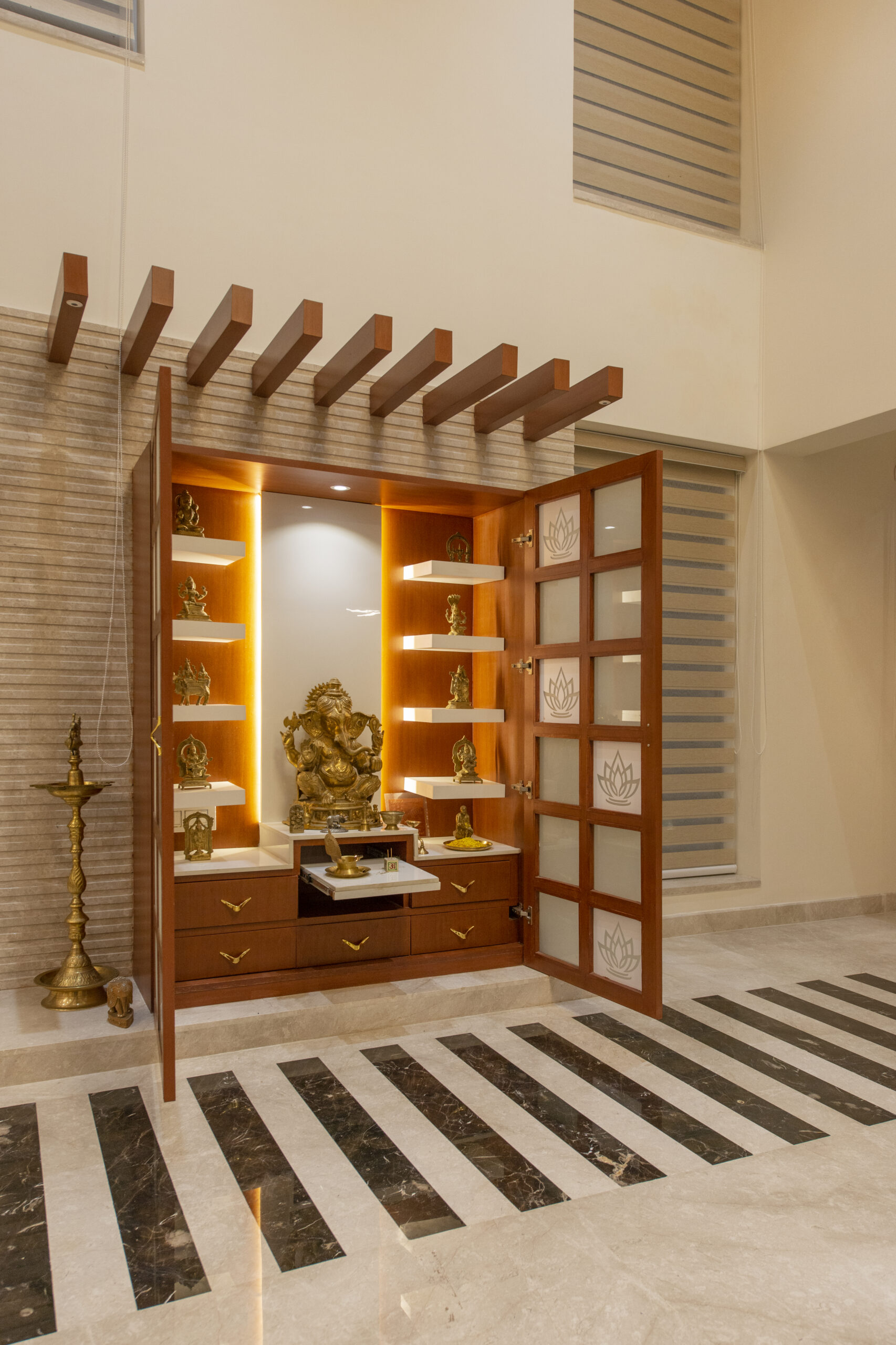 This 10 Bedroom House Design is for a Joint Family | NEW DESIGNER WEB ...