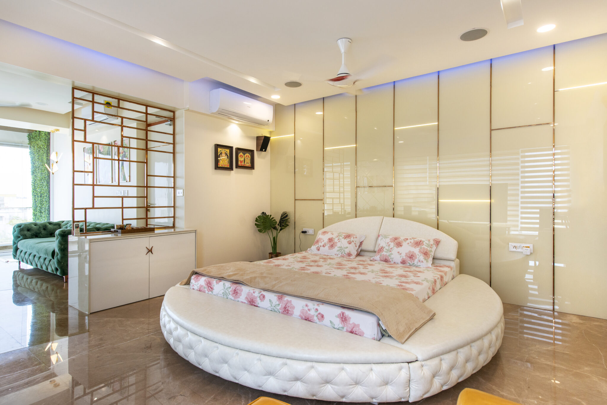 This 10 Bedroom House Design is for a Joint Family | NEW DESIGNER WEB ...