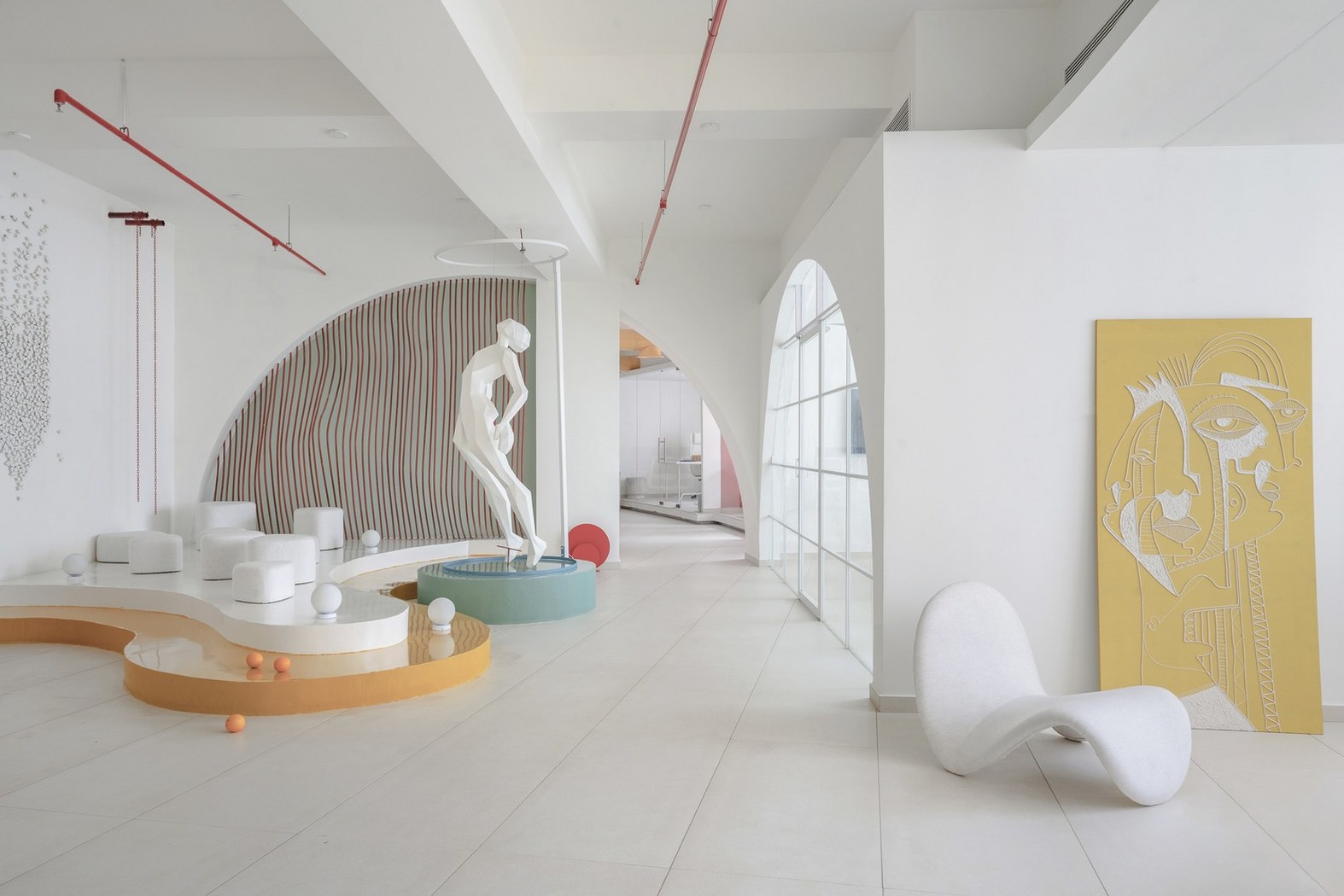 Elance Learning Center HQ Roots Their Ideologies Within A Limited Space ...