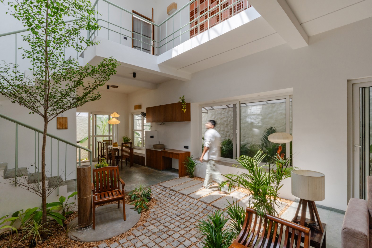 Modern Design House Is More Than Just A Space to Stay | seeders ...