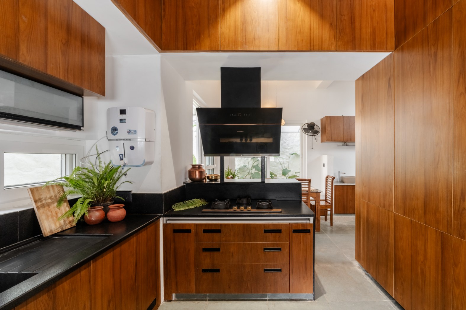 Modern Design House Is More Than Just A Space to Stay | seeders ...