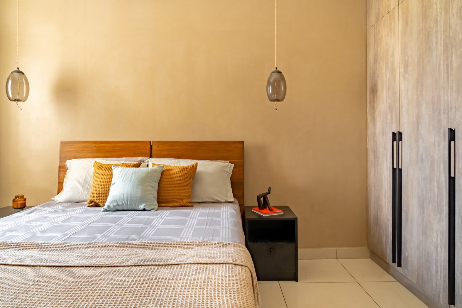 The Interior Of This Modern Indian House Design Has A Warm Earthy ...