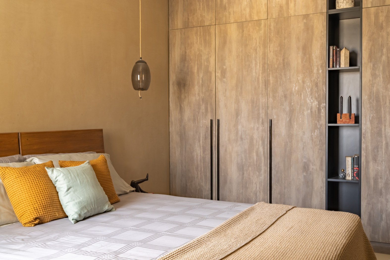 The Interior Of This Modern Indian House Design Has A Warm Earthy ...