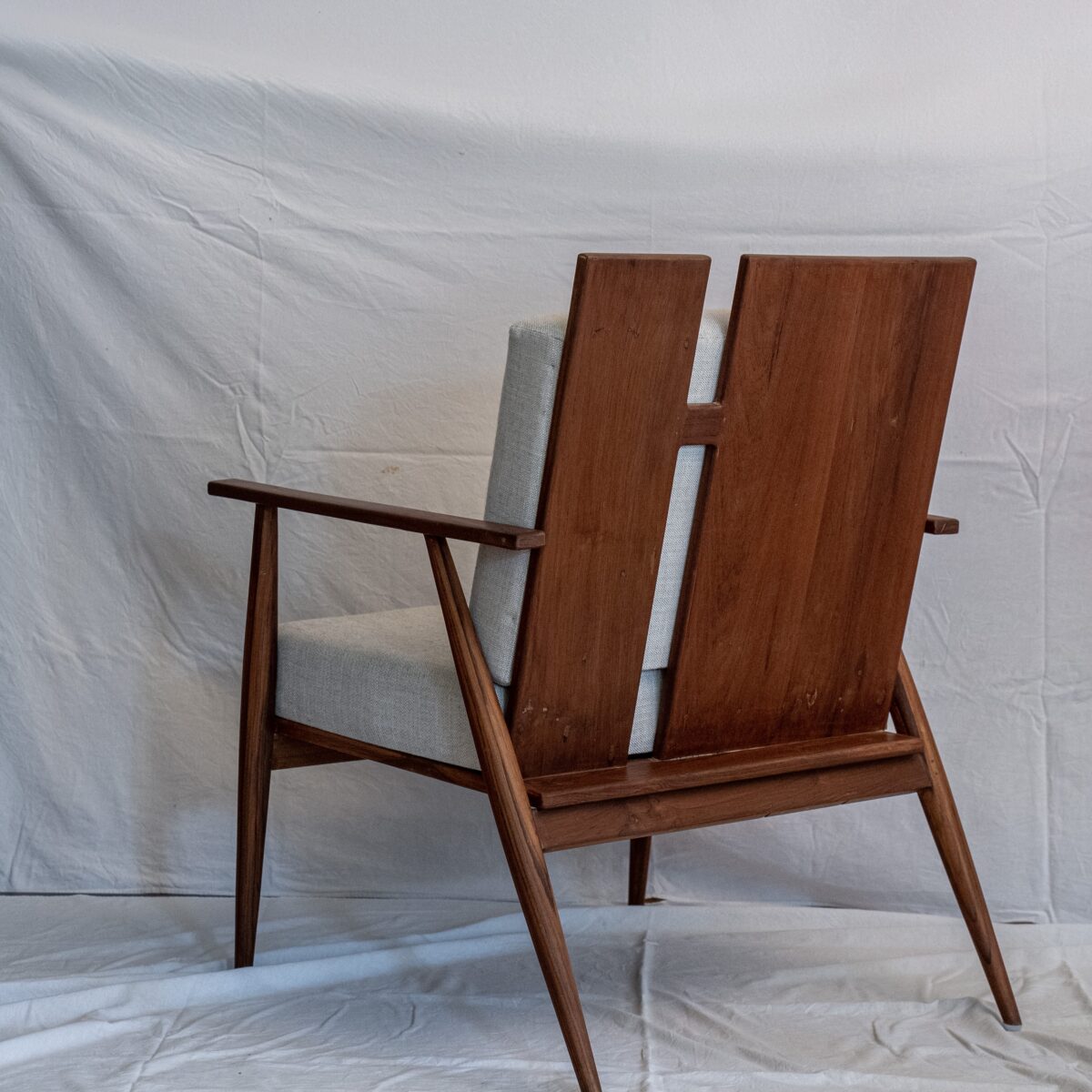 Redefining Modern Living : A Dualistic Approach of One by Two