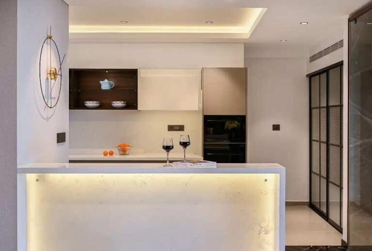 20 Breakfast Counter Designs: Amazing Indian Kitchen Choices