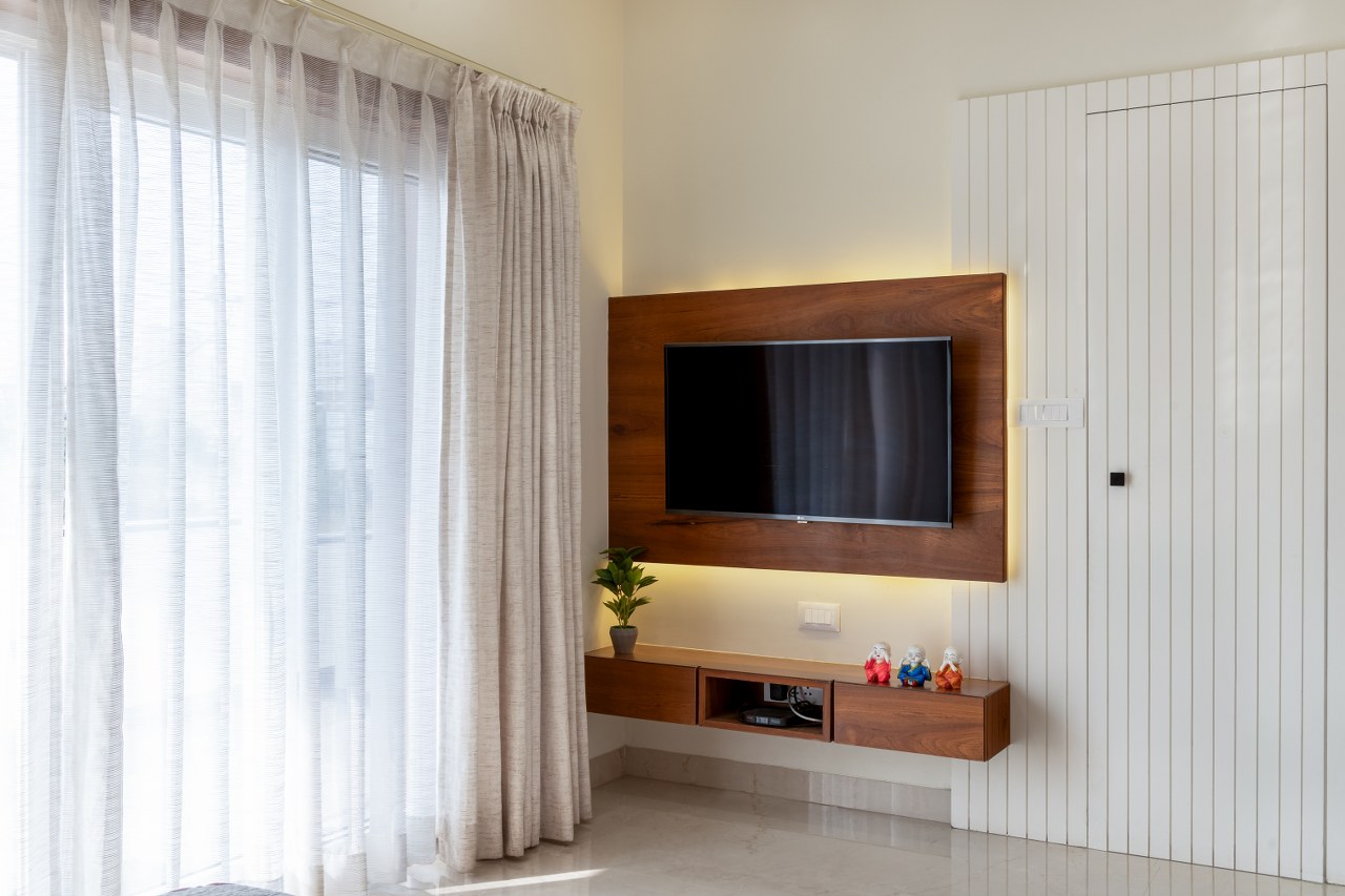 This Comfortable House is a Place to Unwind with Space for their Son to ...