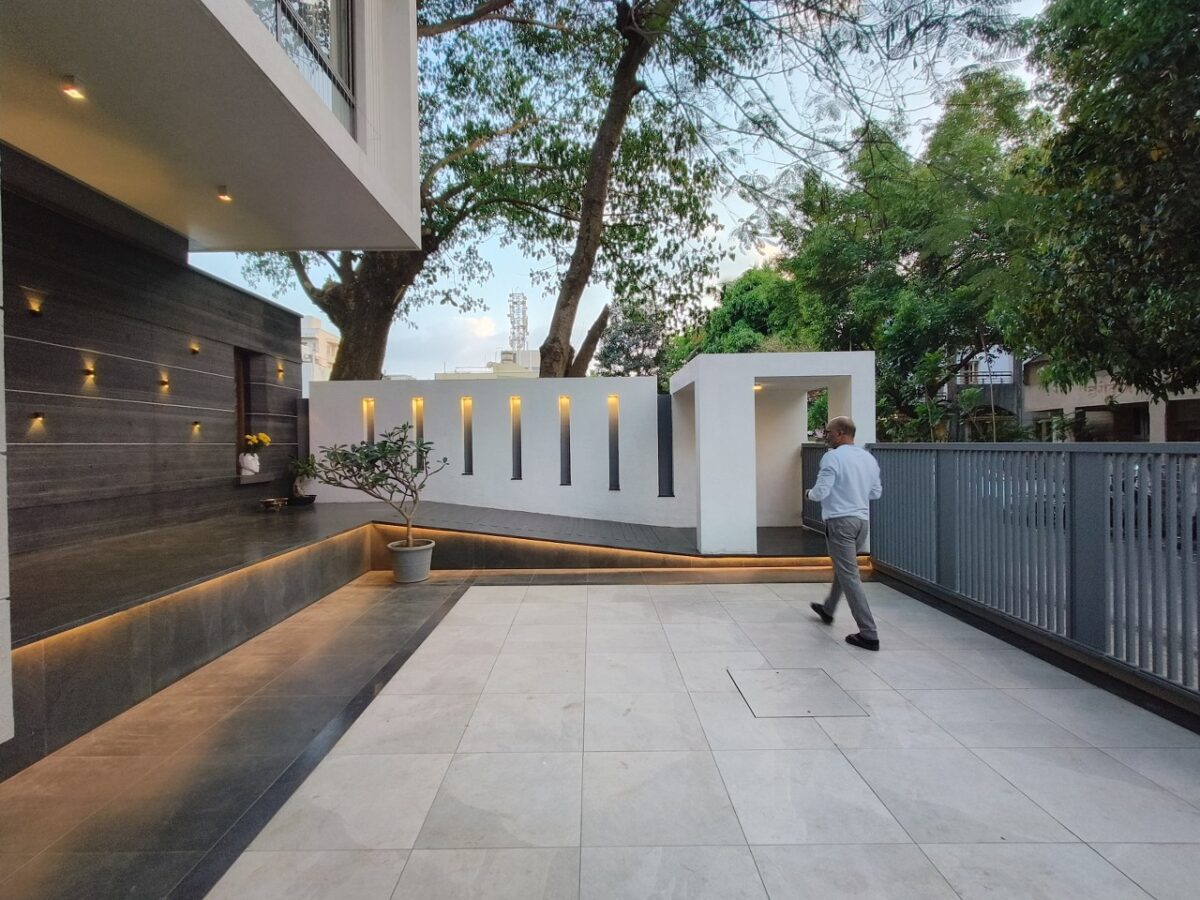 This Home Creates a Harmonious Design for Three Generations | Chaware ...
