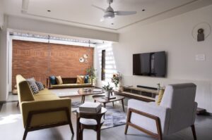 This Home Creates a Harmonious Design for Three Generations | Chaware ...
