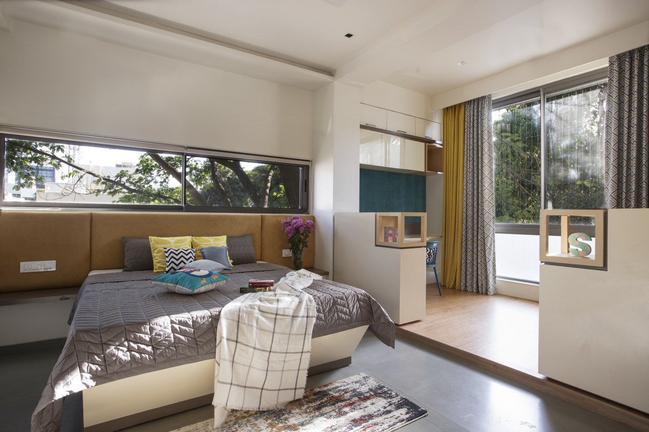 This Home Creates a Harmonious Design for Three Generations | Chaware ...