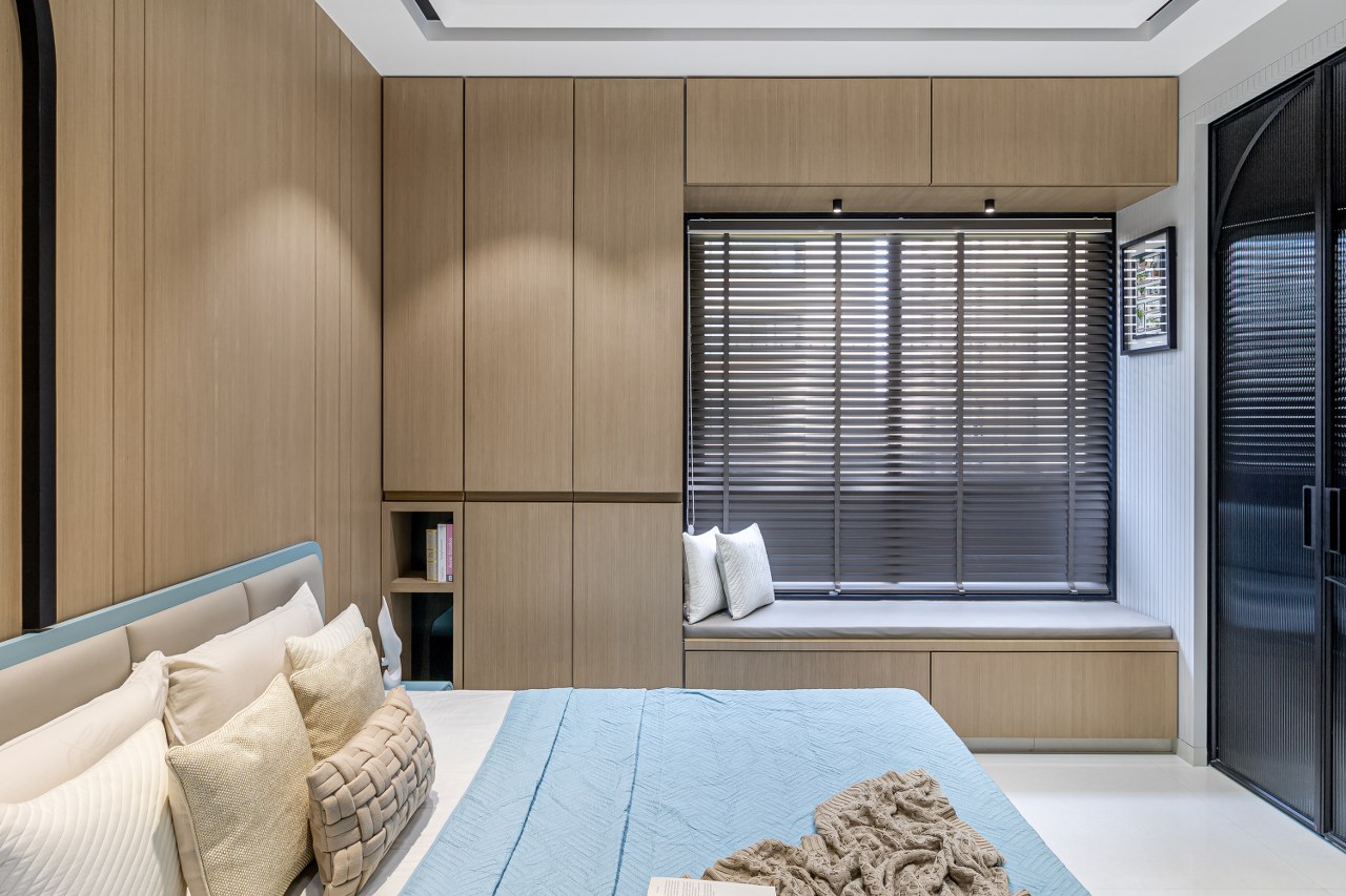 The Whole Interior Design Theme Differs From One Space To Another | The ...