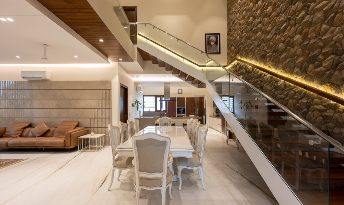 This Luxurious Villa Design Meets The Client's Desire For A Light ...