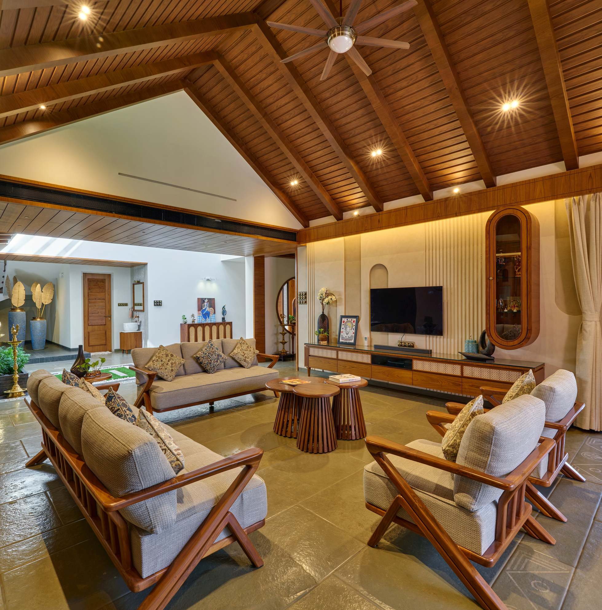 This Modern Tropical House is Nestled in a Dense Residential Colony ...