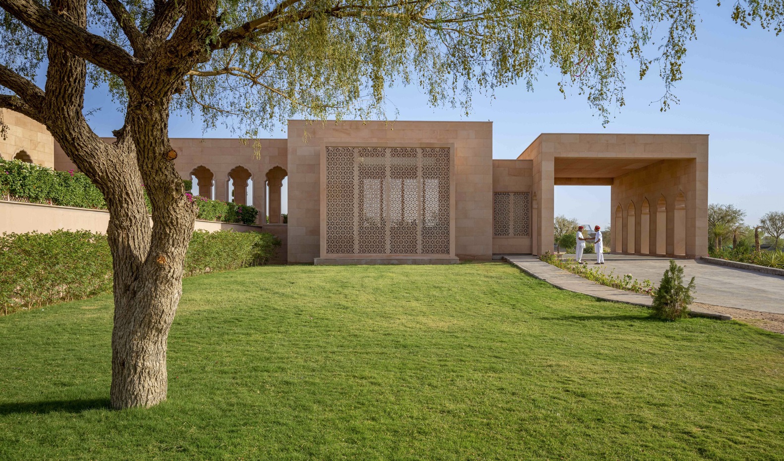 This House Imbibes The Traditional Principles Of Rajasthan Architecture ...