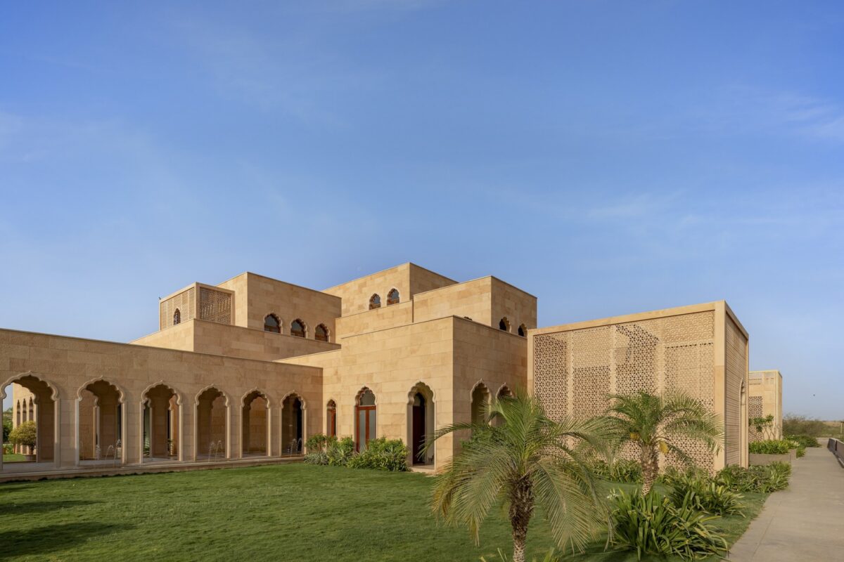 This House Imbibes The Traditional Principles Of Rajasthan Architecture ...