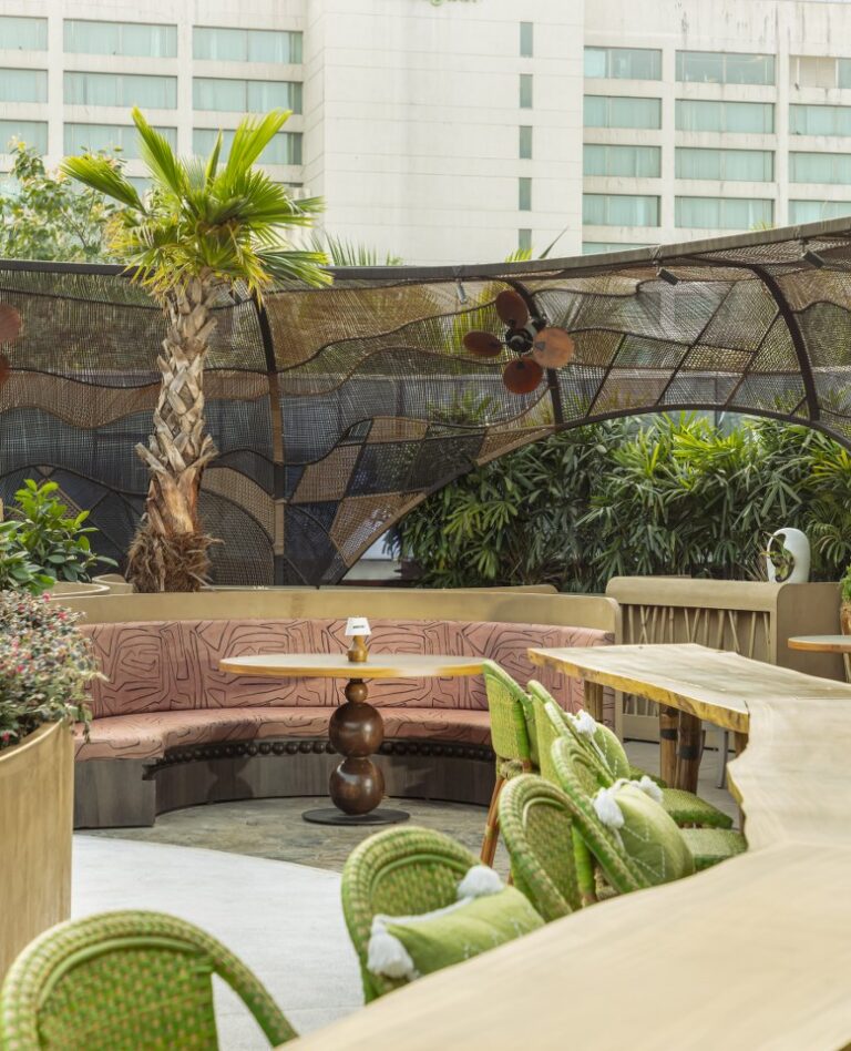 This Restaurant in Mumbai Draw Inspiration from the Nomadic Tribe's ...