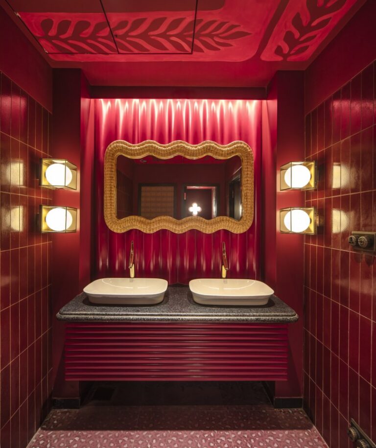 This Restaurant in Mumbai Draw Inspiration from the Nomadic Tribe's ...