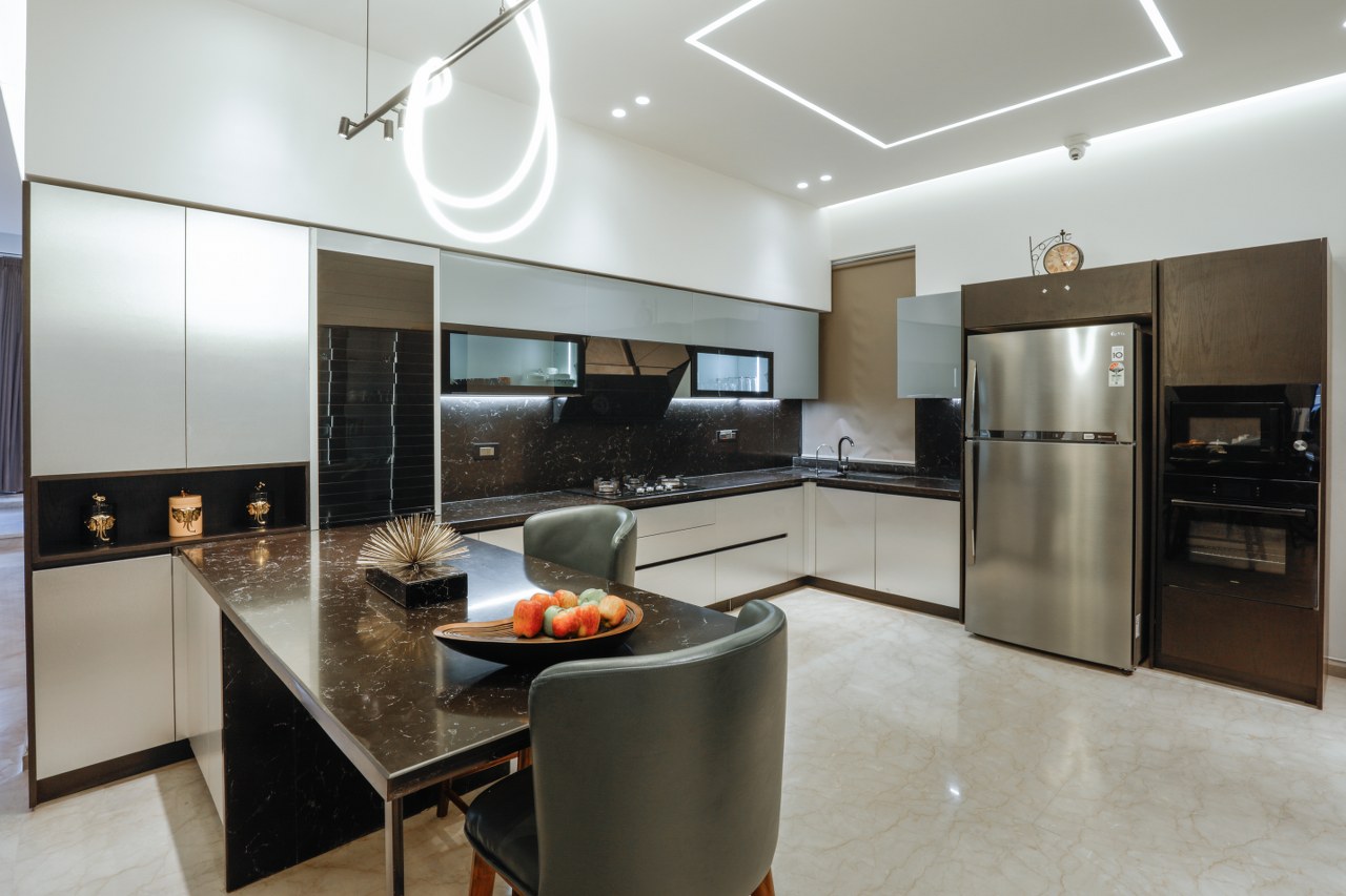 A Studio House Design Which Minimizes Internal Walls To Maximise ...