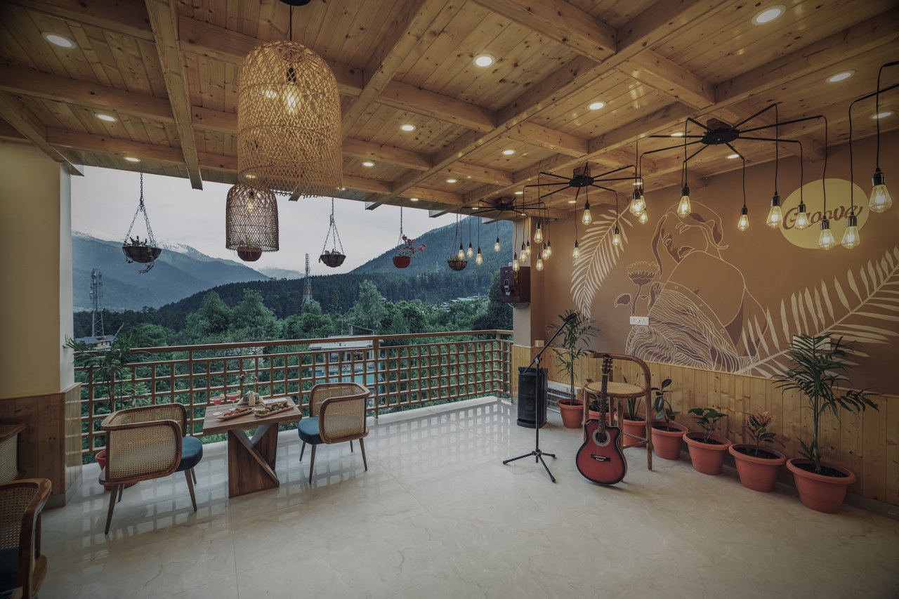 This Zostel in Manali Draws Inspiration From The Majestic Peaks | Space ...