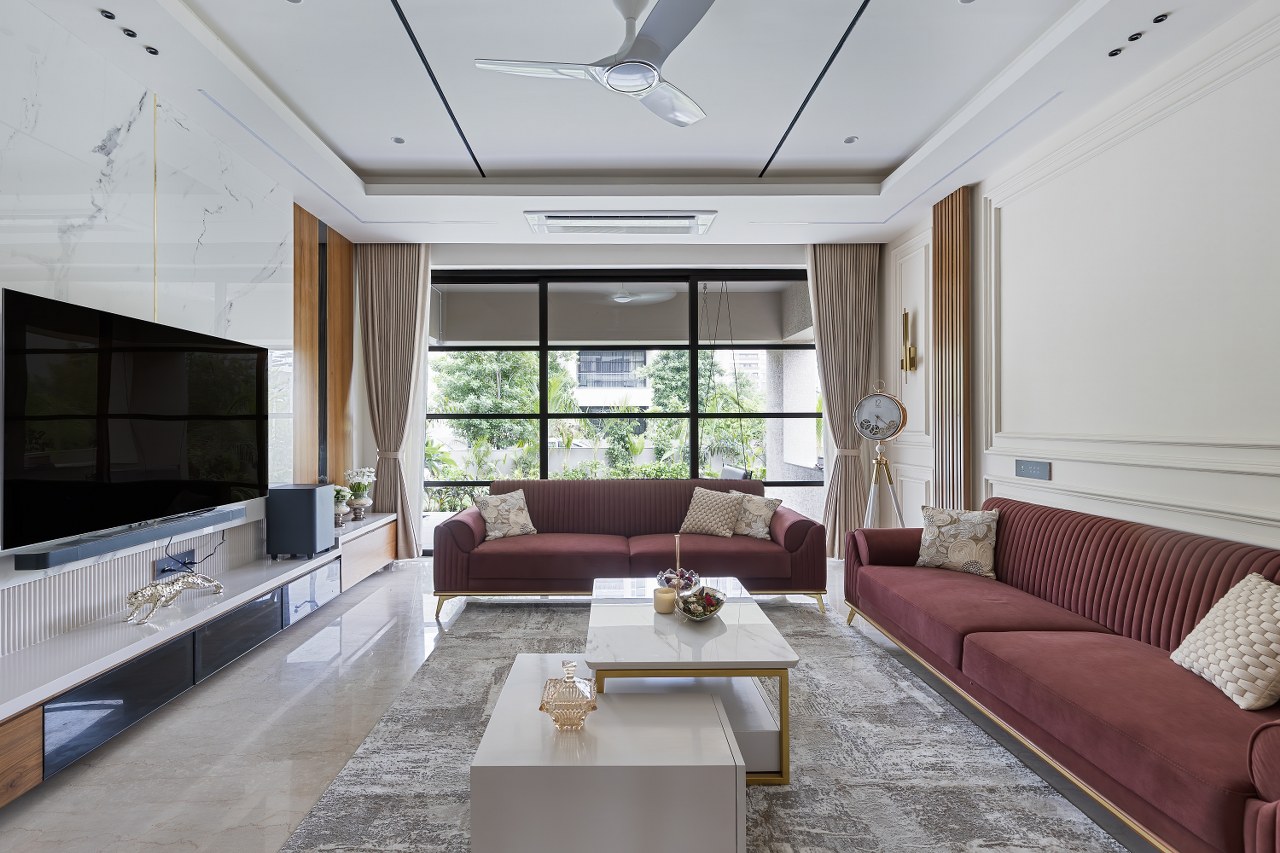 This Exquisite 5bhk House Epitomises Luxury and Elegance | Montdor ...