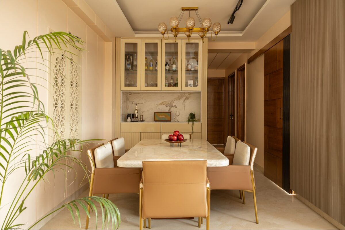 This House In New Delhi Suits the Demanding Occupants Lives | Navrasa ...