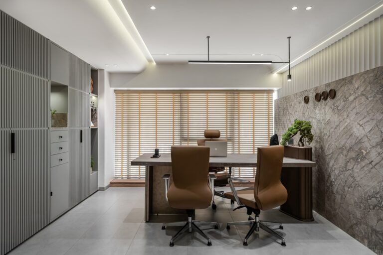 This IT Office Interior Design Epitomises Modern Workspaces | ARSCAPE ...