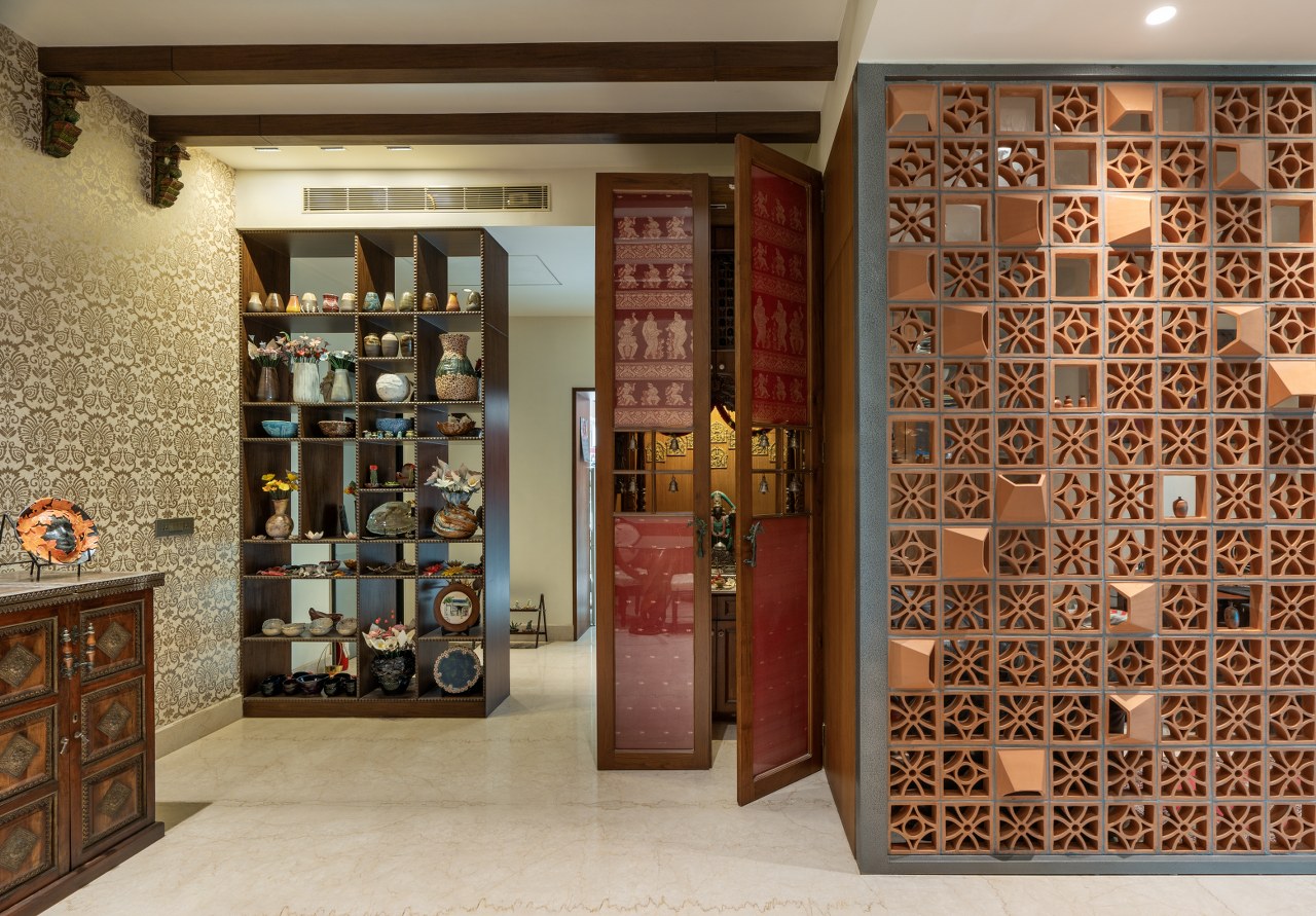 This South Indian House in Mumbai Exhibits The Client's Timeless ...