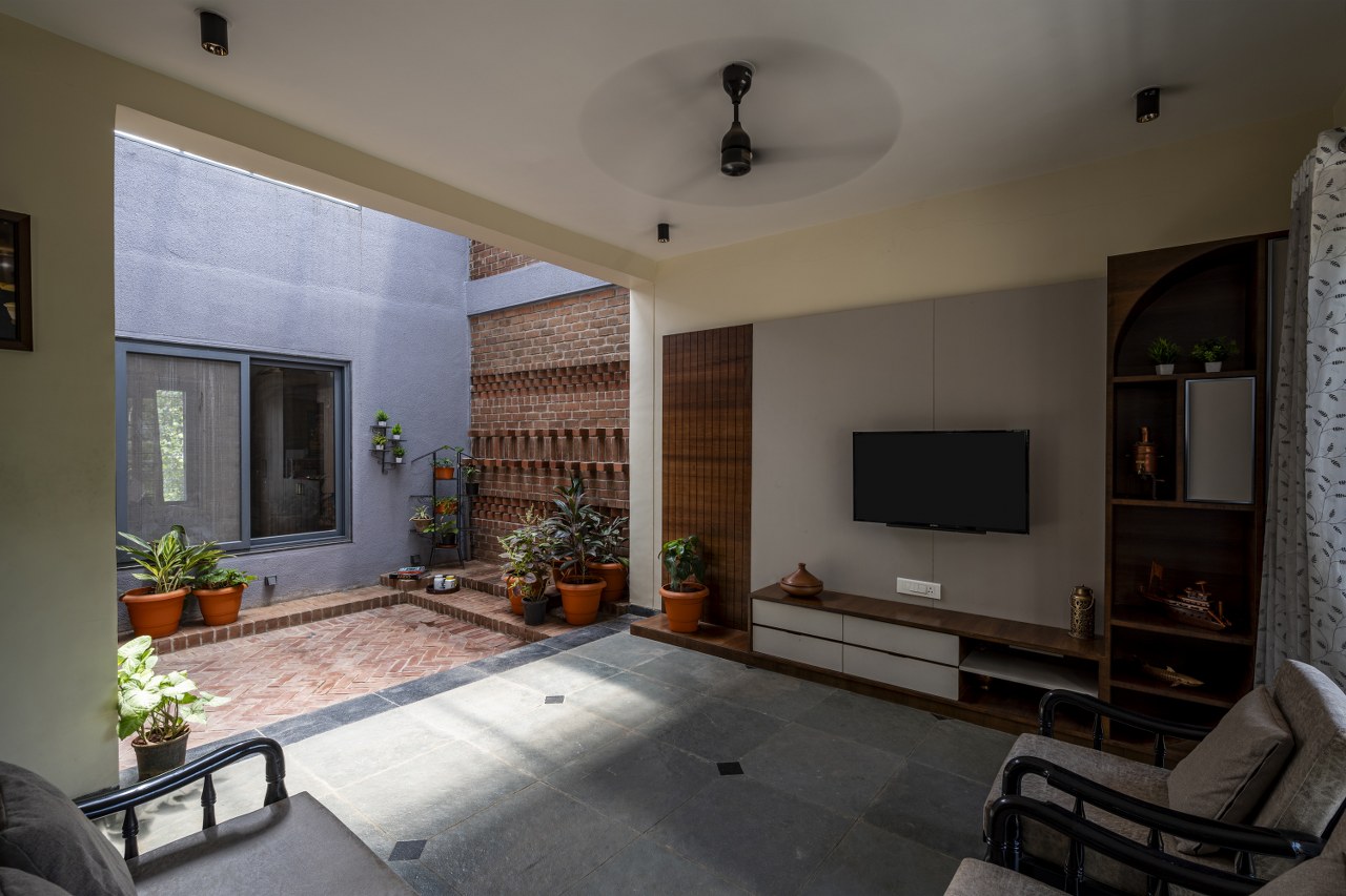 This Home Has Rekindled The Essence of Pune's Wada House | 100 Ants ...