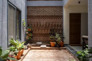 This Home Has Rekindled The Essence of Pune's Wada House | 100 Ants ...