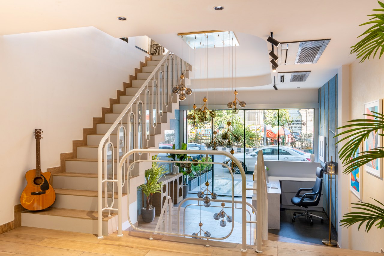 This Business Property is a dynamic play of architectural volumes | OSA ...