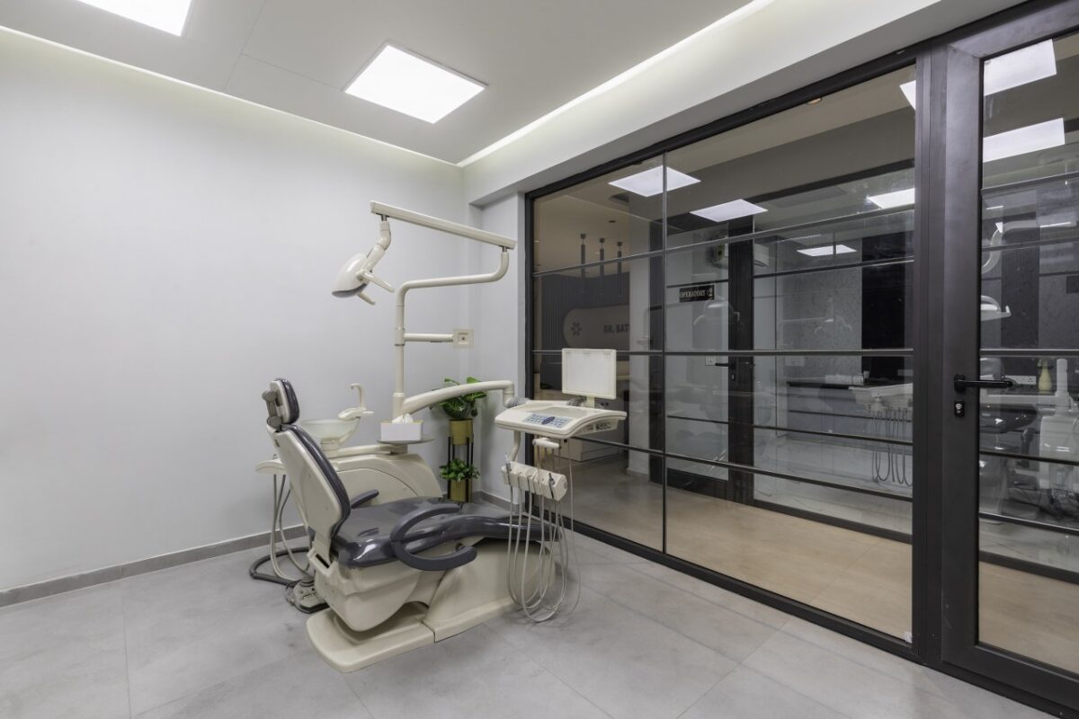 The Clinic Interiors Designed for a Dentist has Clean Geometry and ...