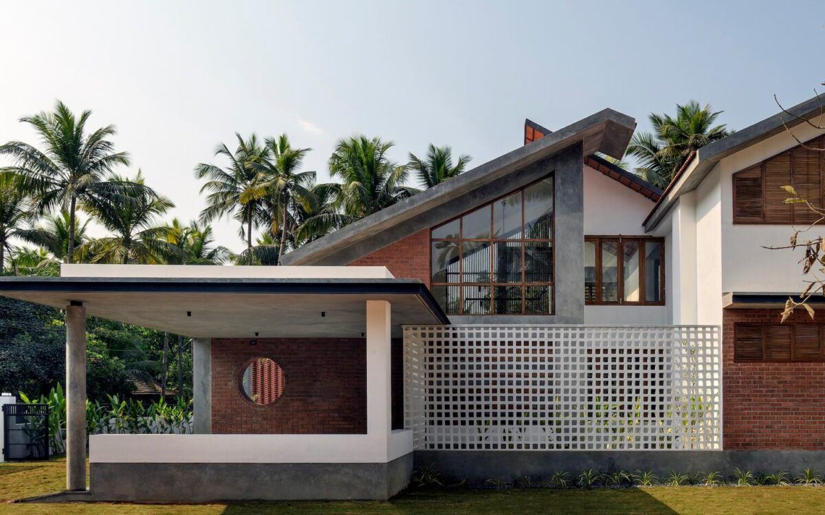 Transposed Courtyard House in Goa Architecture: Responses To Urban ...
