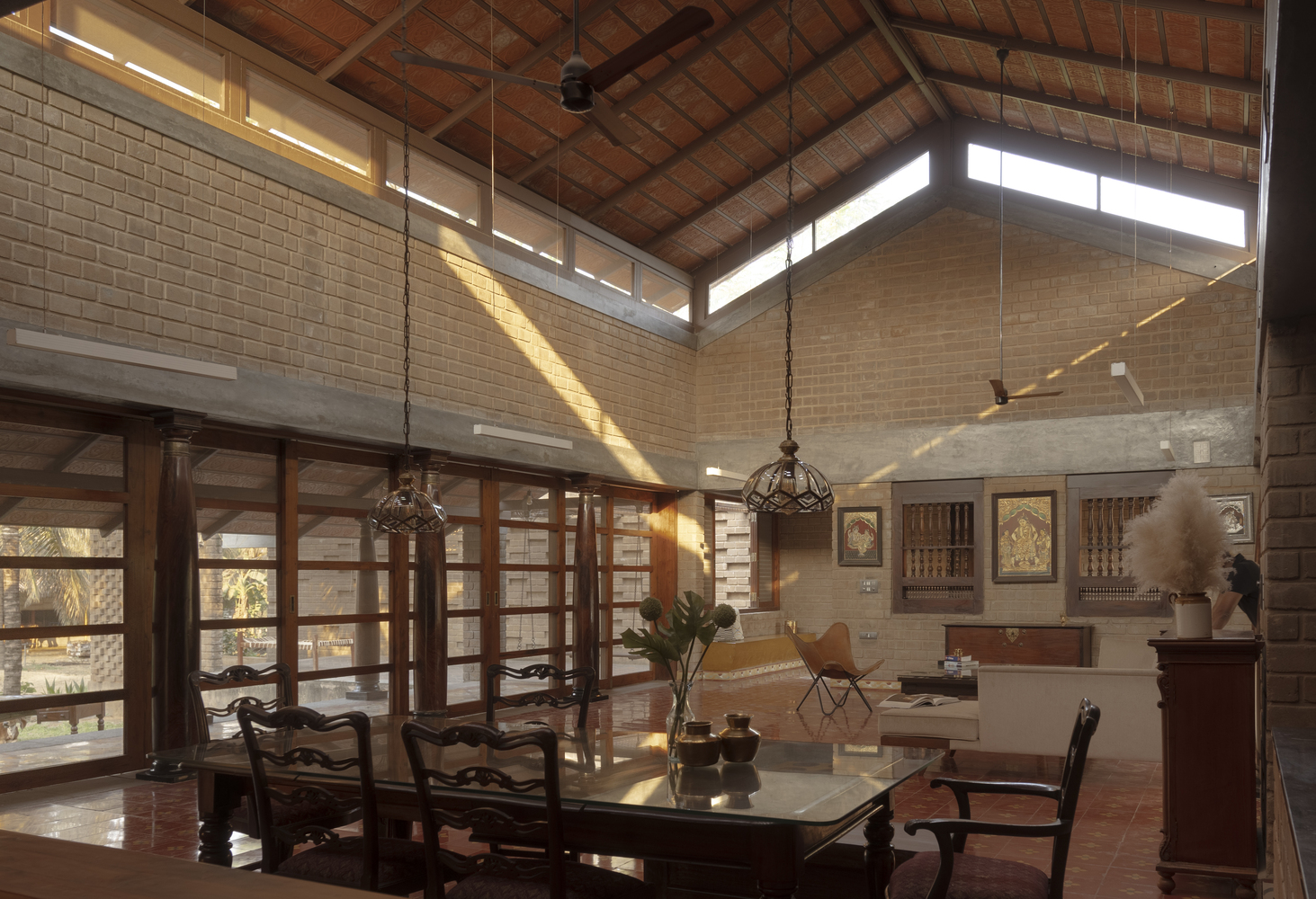 The Architecture Transcends Time in this Guesthouse Design | studioXS