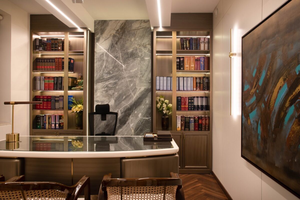 This Legal Office Design in Delhi Houses Generations of Libraries ...