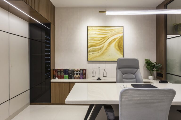 This Intelligent yet Modernist Office Makes the Space Brim with Life ...