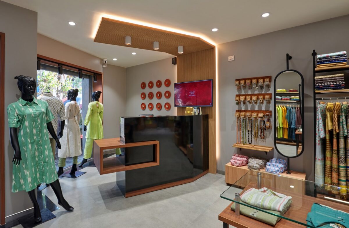 This Retail Store Design Embraces Earthy Palette in the City of Mumbai ...