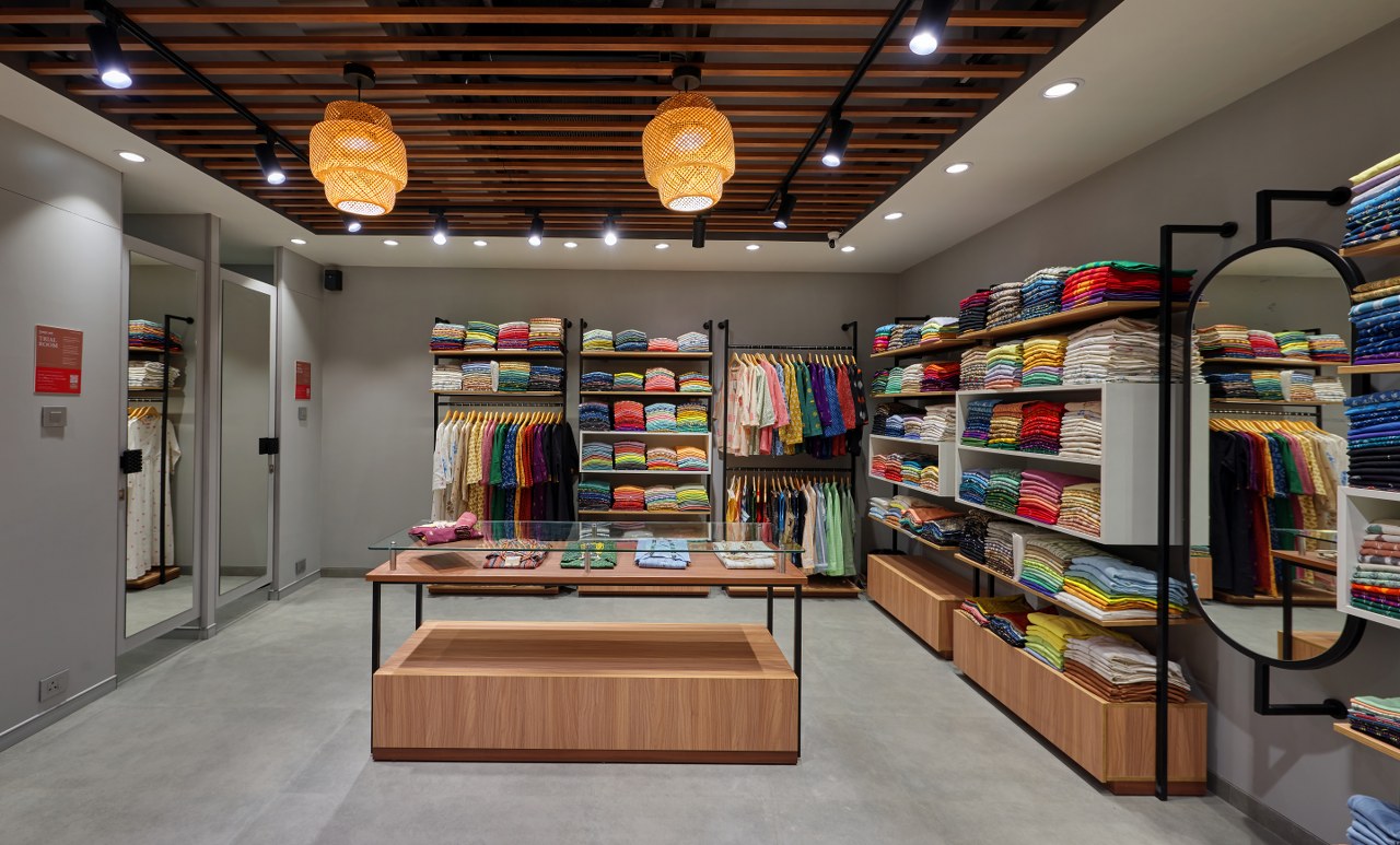 This Retail Store Design Embraces Earthy Palette in the City of Mumbai ...