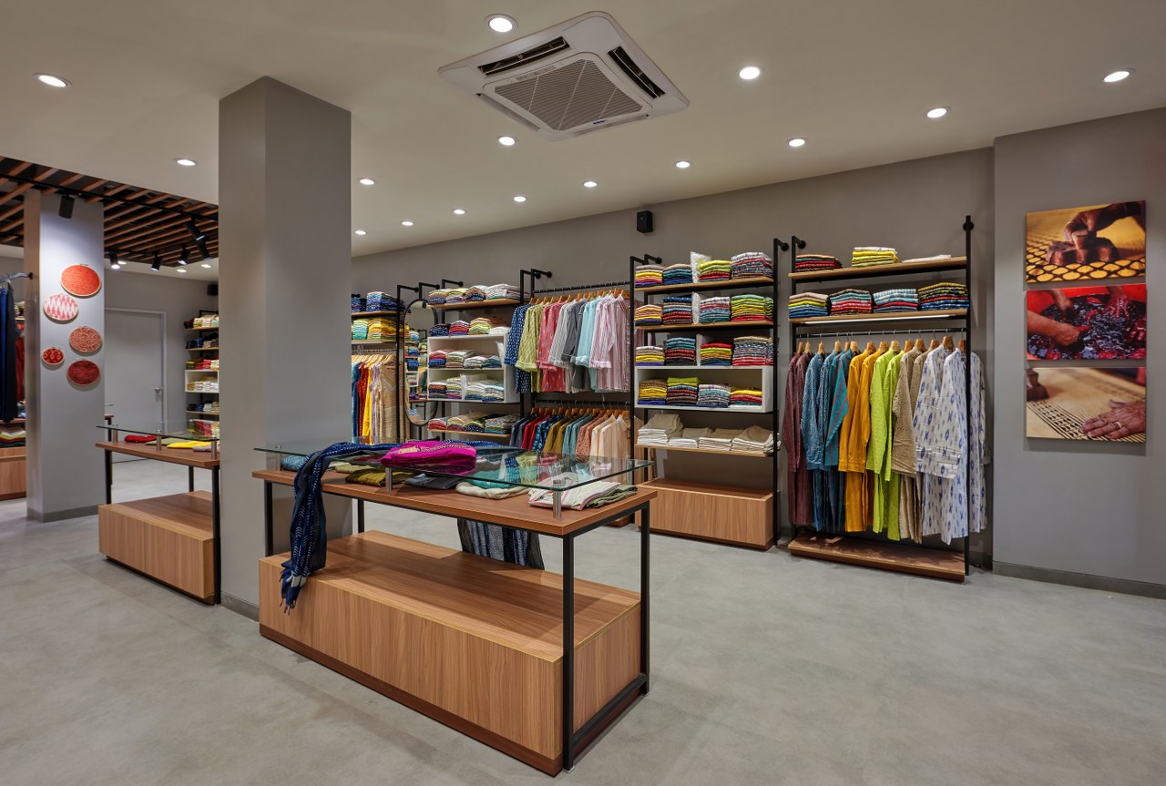 This Retail Store Design Embraces Earthy Palette in the City of Mumbai ...