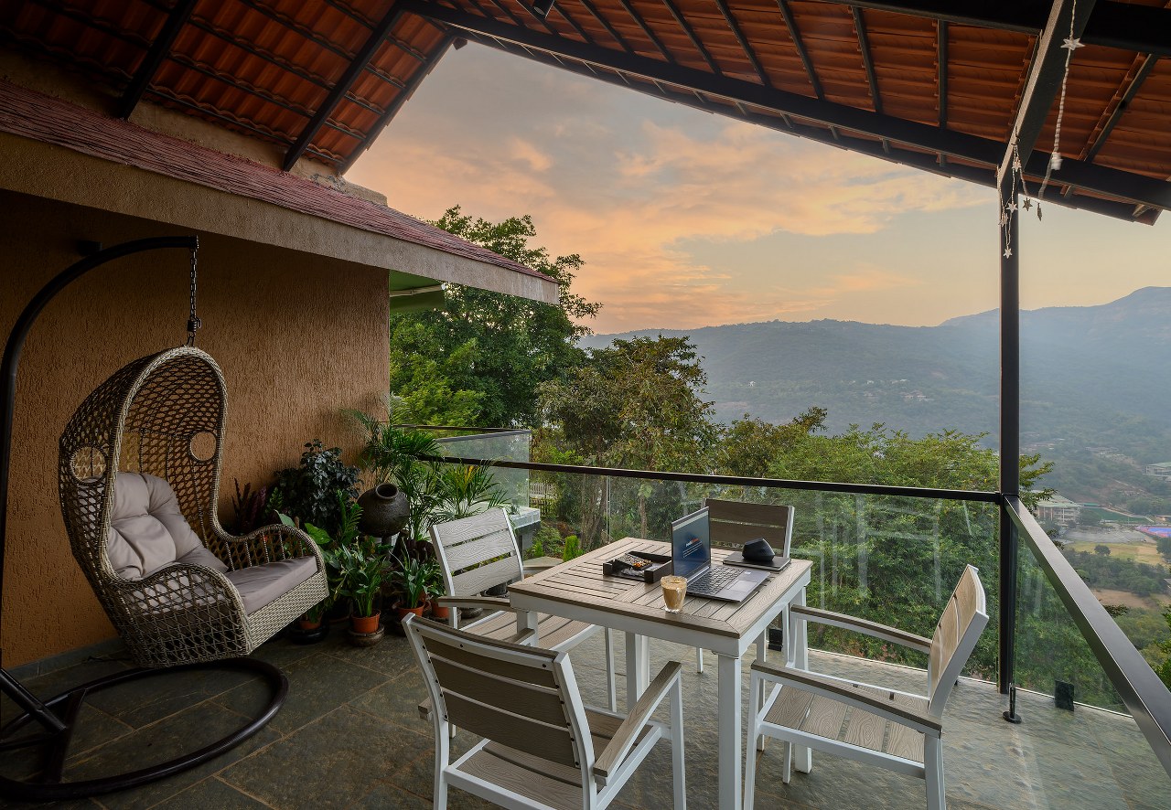 This Rustic Retreat is Inviting, Cozy and Environmentally Conscious ...