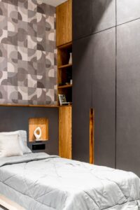 This Six Bedroom House Design Offers an Experience That is Refined ...