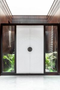 This Six Bedroom House Design Offers an Experience That is Refined ...