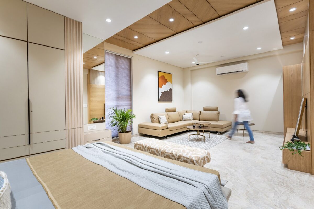 This South Facing House is in a Dense Area | Prashant Parmar Architect ...