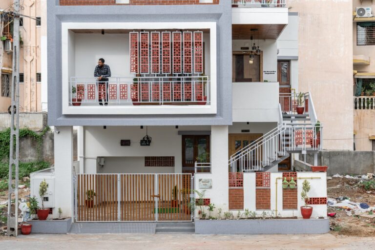 A 3 BHK Modern, Spacious House that Fosters Positivity and Calmness ...