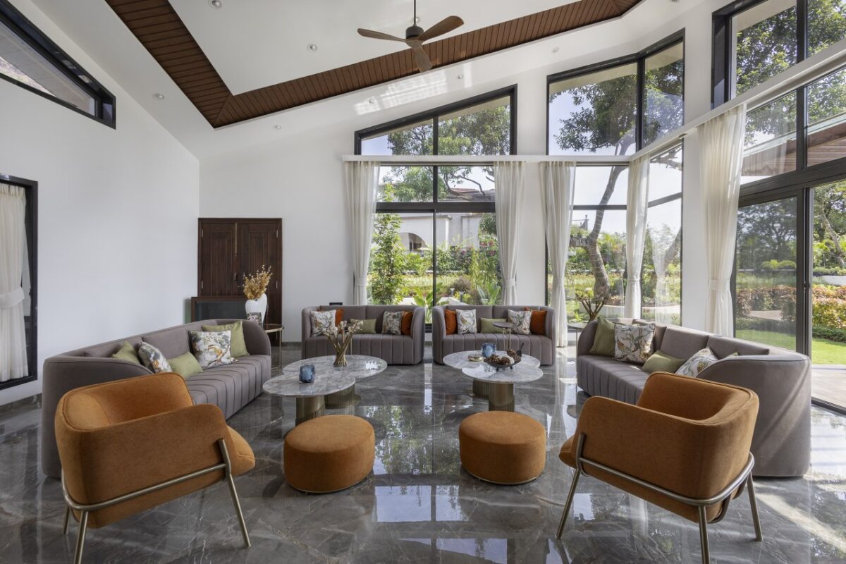 This Villa House Design is a Contemporary-Vernacular Blend | E-design ...